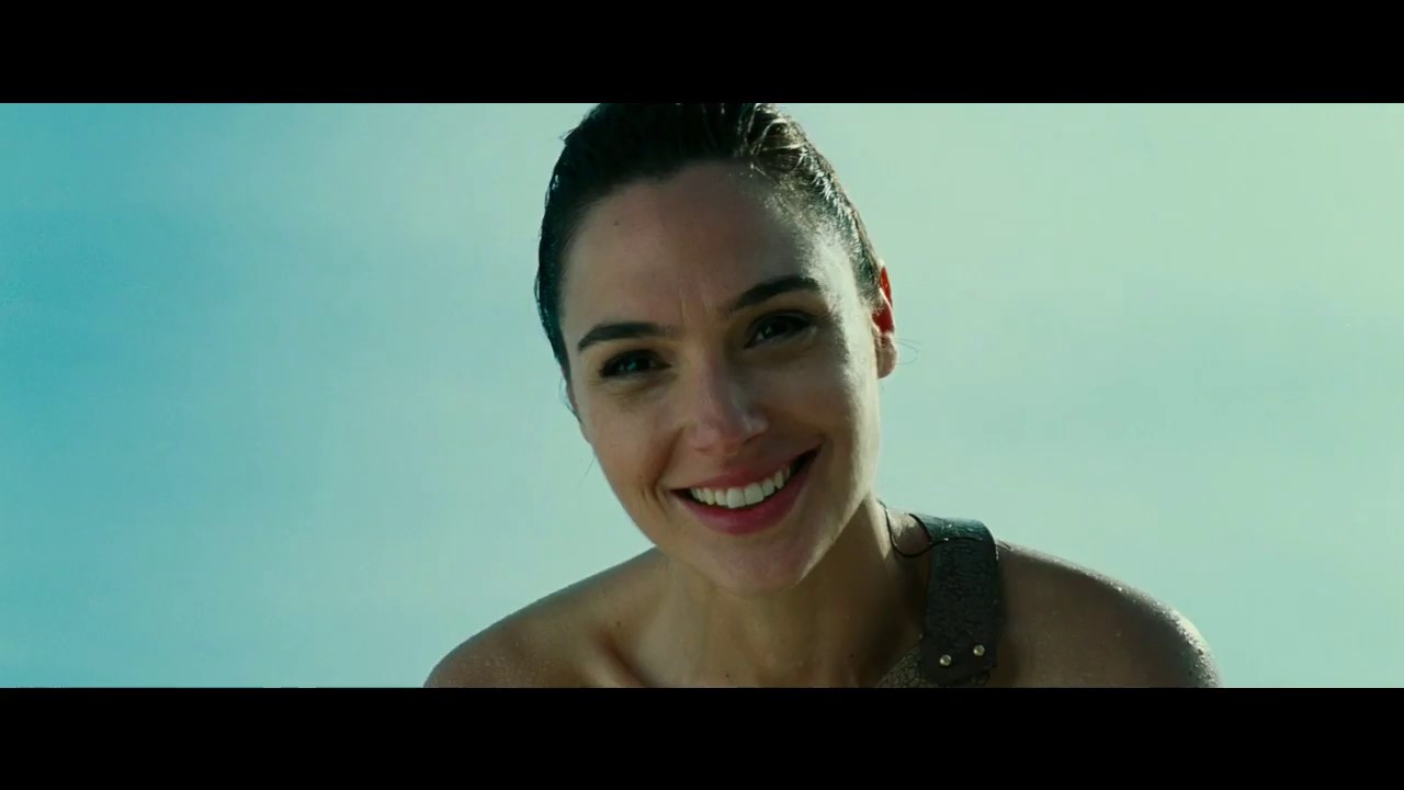 Wonder Woman 2017 | Funny Scenes - YouTube