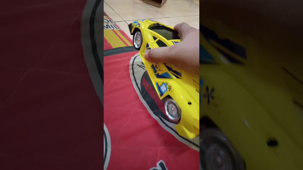 Mobil balap????? - YouTube
