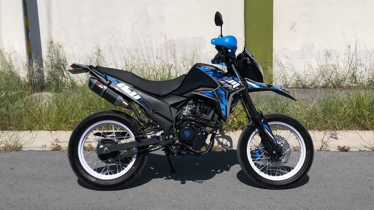 Italika DM150 Supermoto / Supermotard 150cc - YouTube