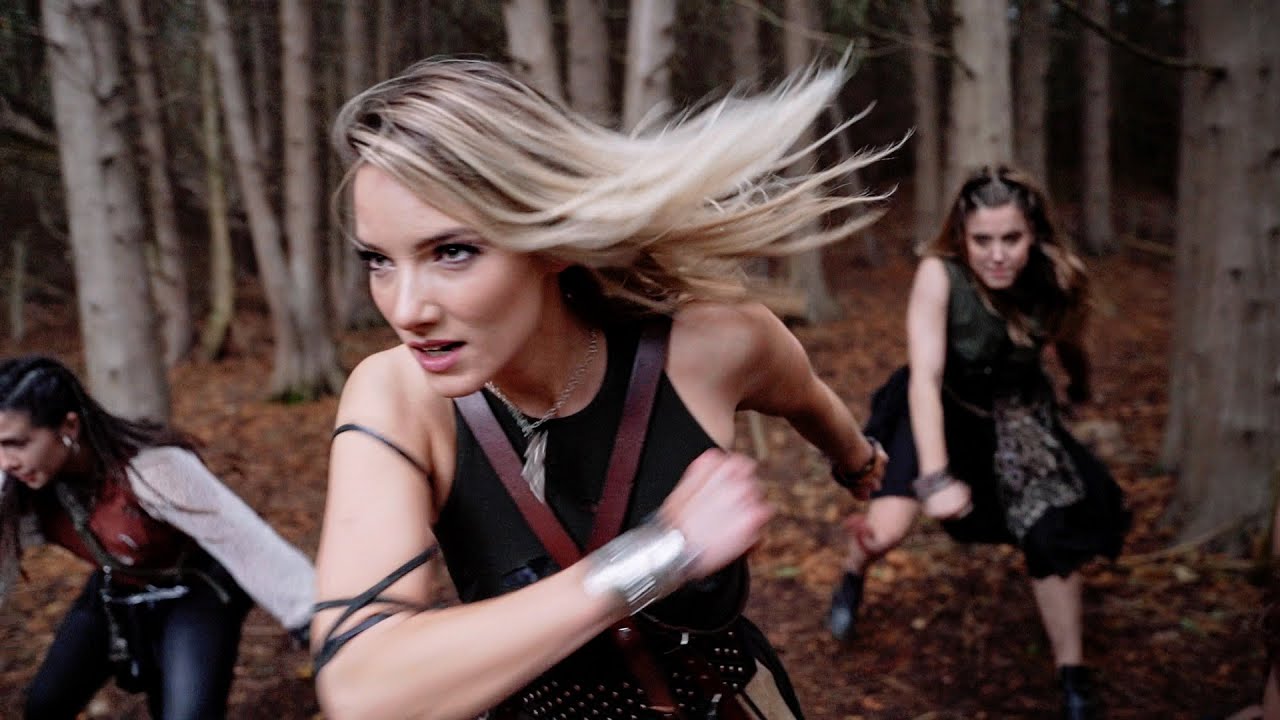 LEAH DANIELS - ONE MORE ROUND - OFFICIAL MUSIC VIDEO - YouTube