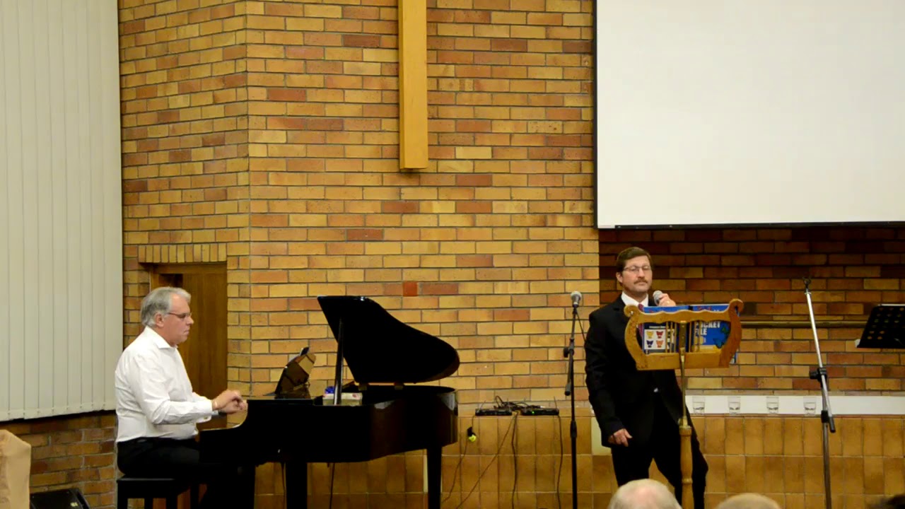 B04 Derek & Mark Taylor DSC 3302 - YouTube