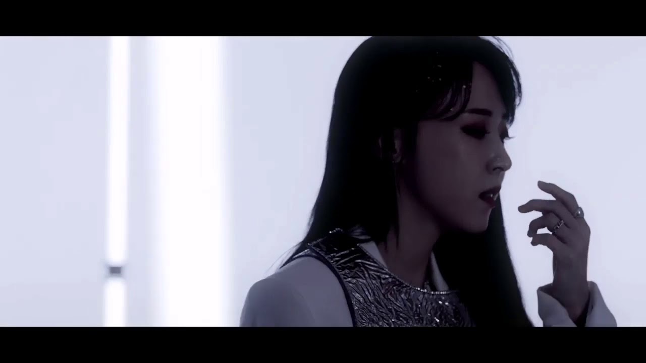 MOONBYUL-Eclipse(Filtered Instrumental) - YouTube