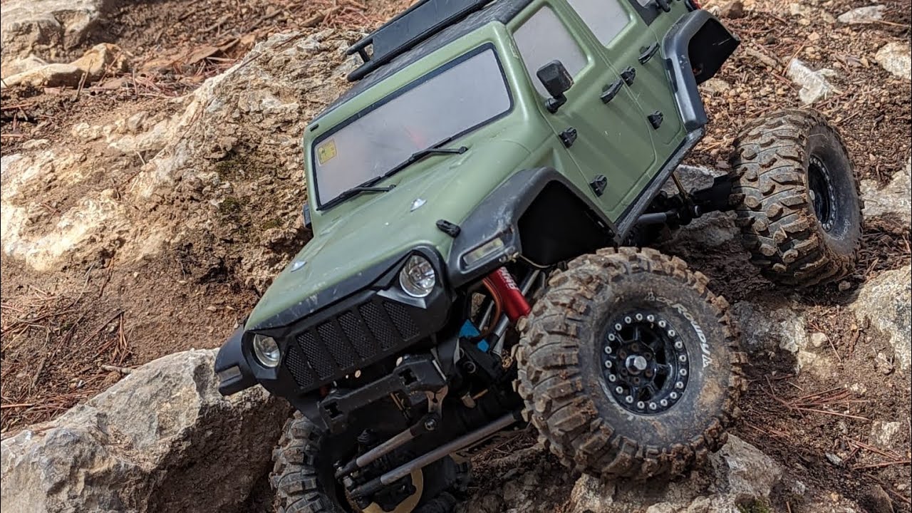 Rc crawler ruta con absima sherpa y Toyota rc4wd. - YouTube