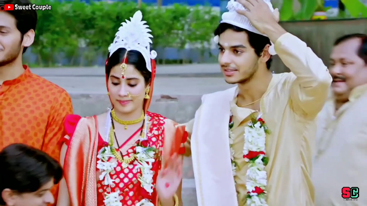 Romantic Lovers On First Night Love||💝 Bollywood Status Video 🎊 || Love ...