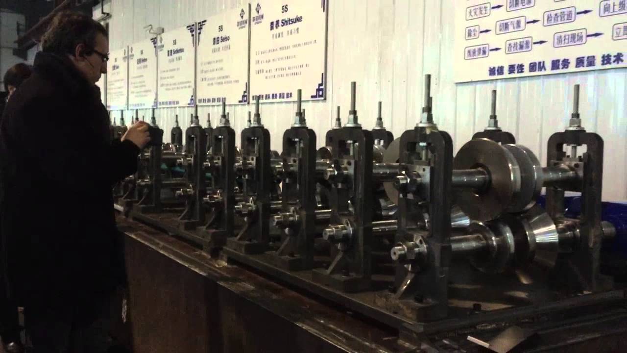 Metal louver blade roll formign machine UNOVO Machinery Elephant roll ...