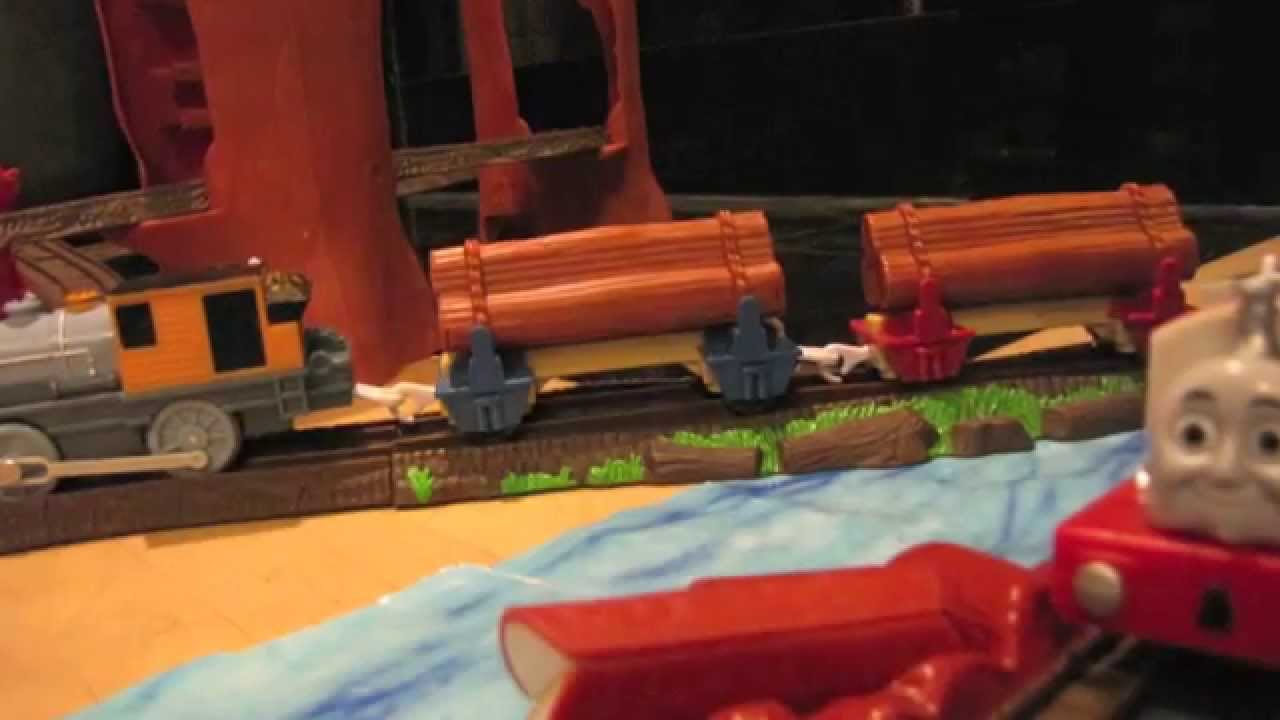 Thomas and Friends Trackmaster Village Hiro Explores Misty Island ...