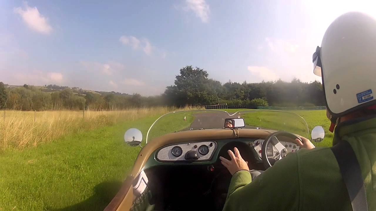 Blackjack Avion at Harewood Hillclimb School September 2014 - YouTube