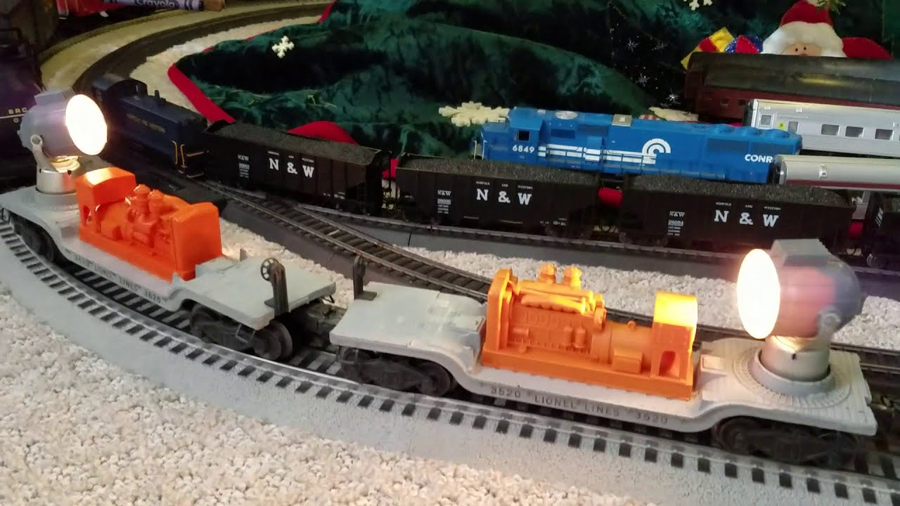 Lionel Searchlight Cars 3520 and 3620 - YouTube