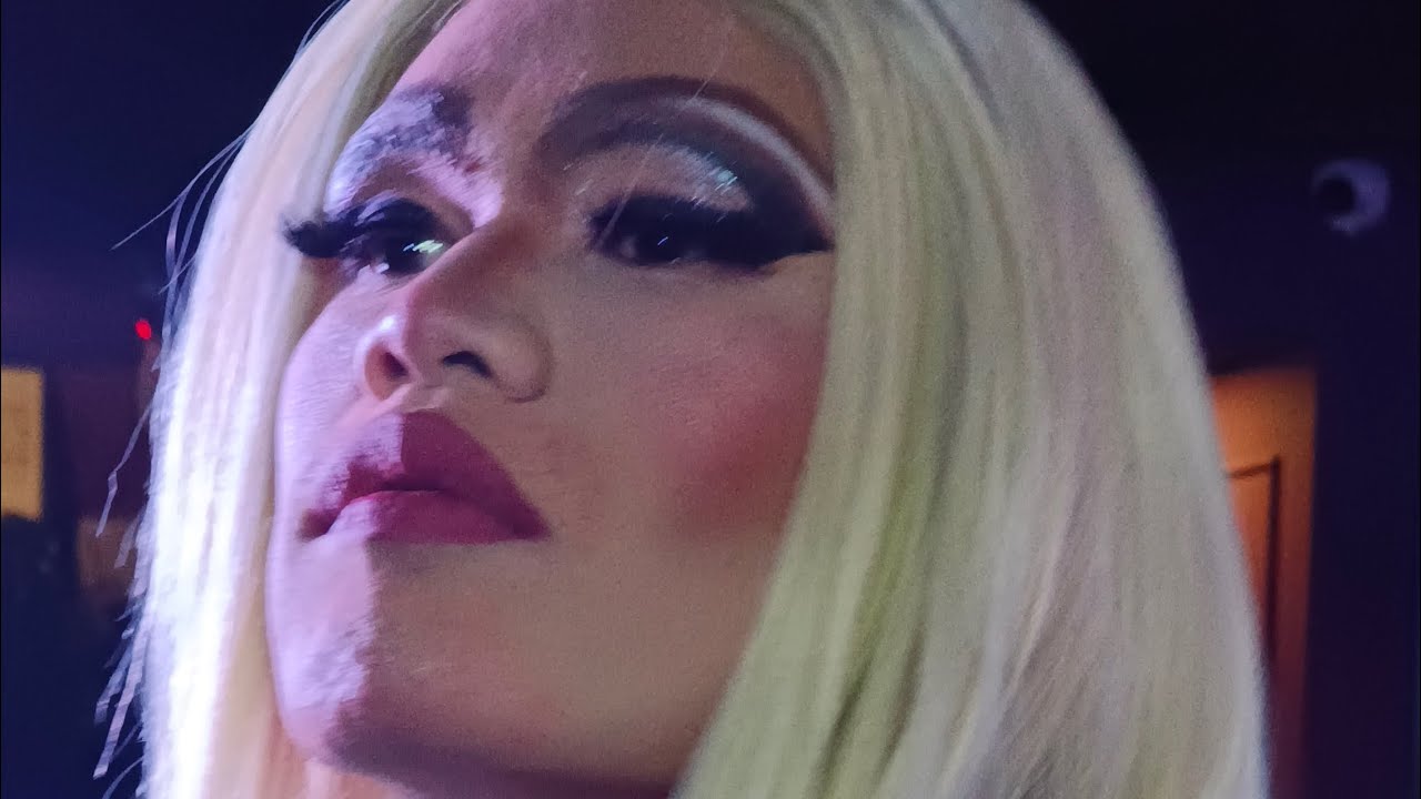 Viral BERNIE BATIN's First Time in DRAG - YouTube