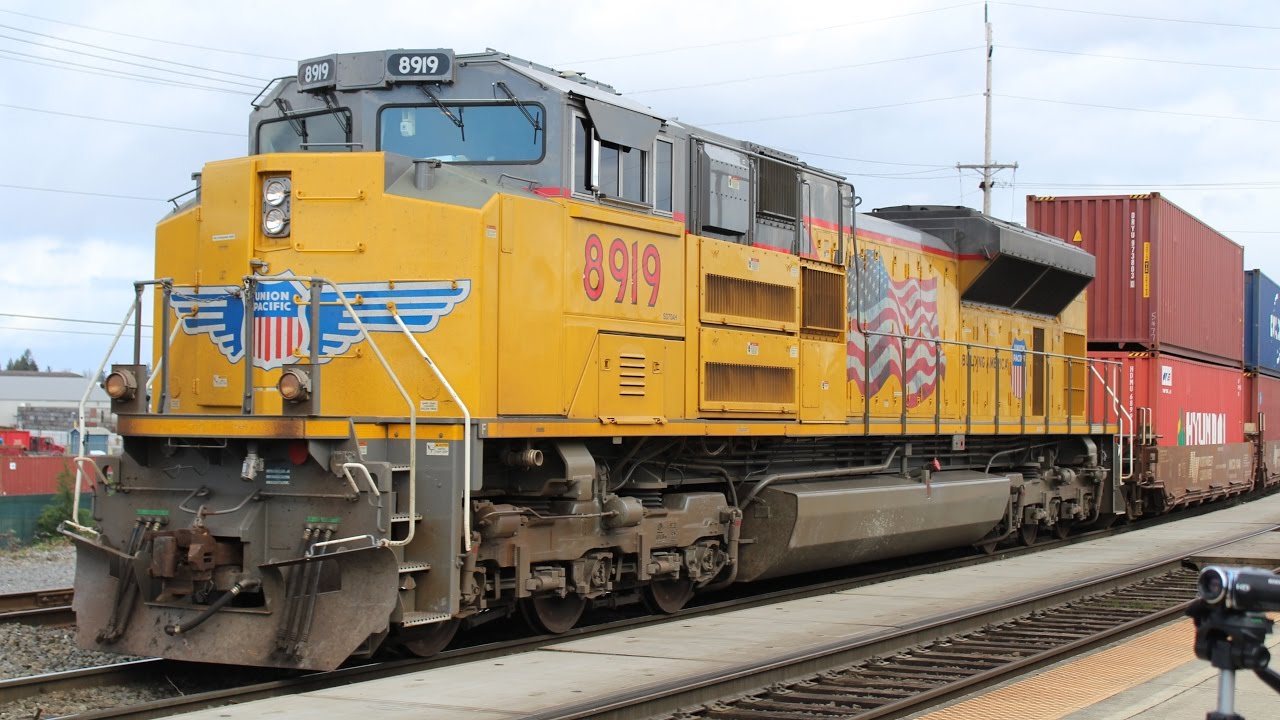 Freight Action in Vancouver - CSX Tier 4, Ex-Conrail NS, and More ...
