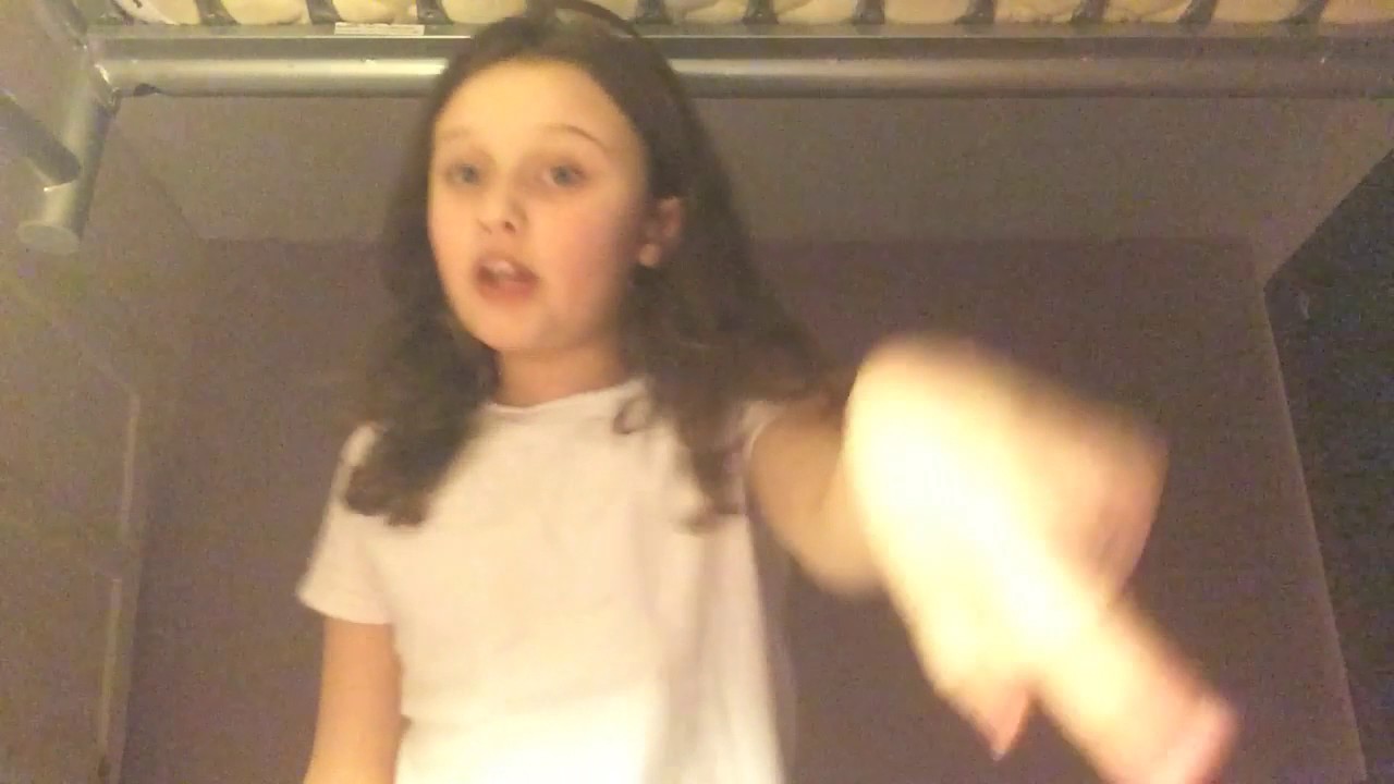 Doing juju on the beat love this song so much can u like it please ...