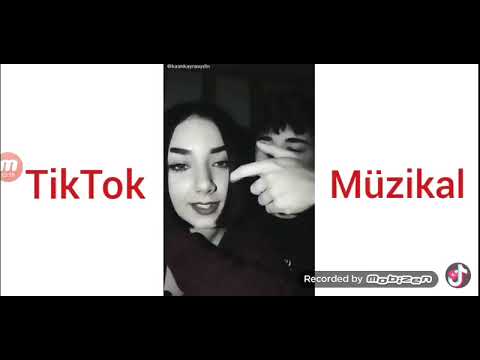 Tik tok vidiolari izledi