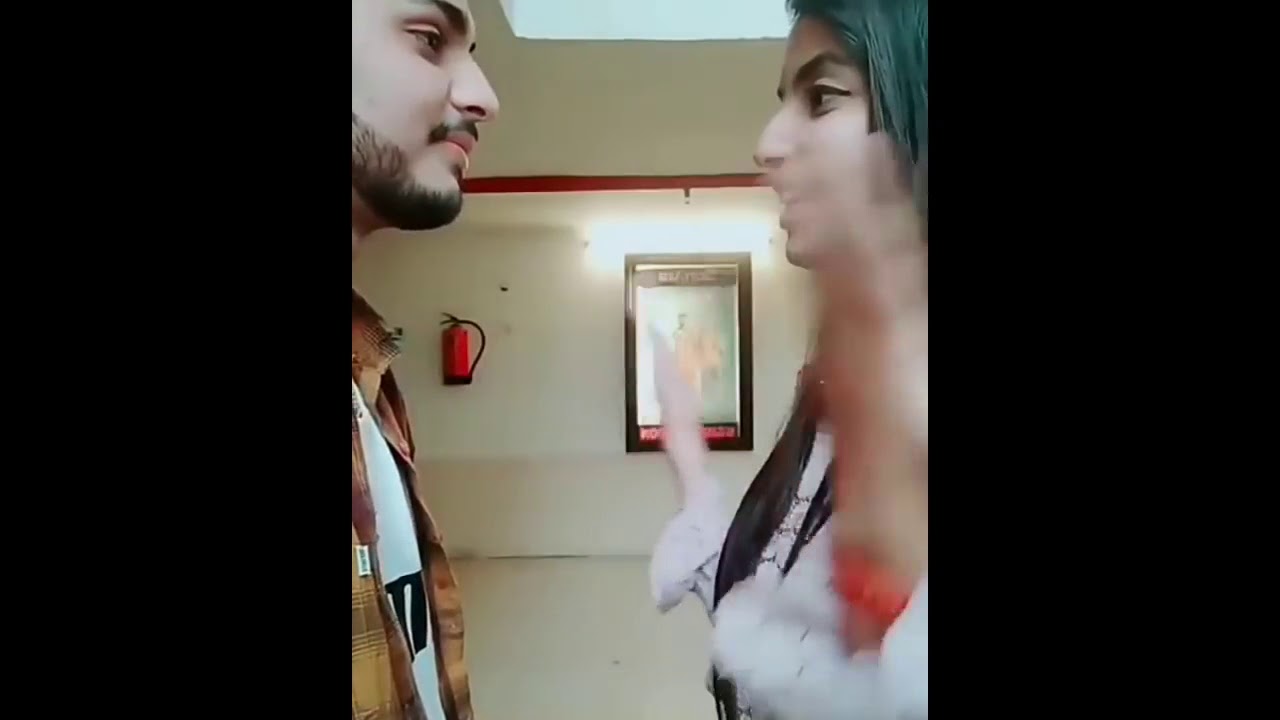 Hot Romantic Kissing Musically Tik Tok Relationship And Love Cute