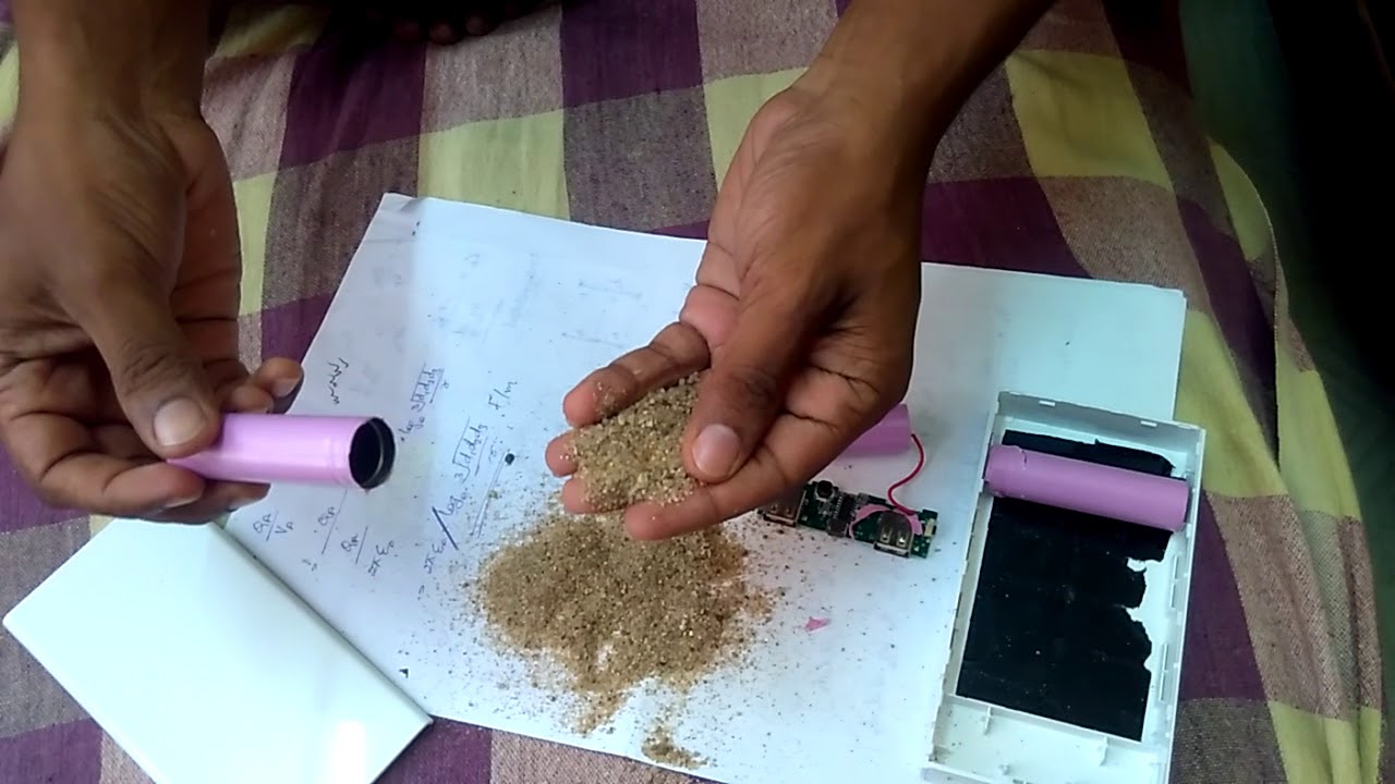 Fake mi Powerbank batteris are filled with sand - YouTube