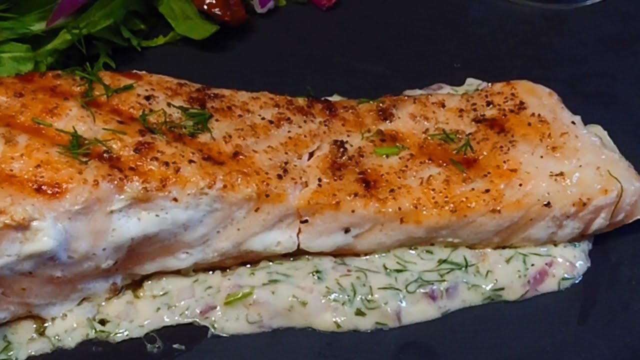 Pavé de saumon à la crème d'aneth un vrai délice. Salmon steak with ...