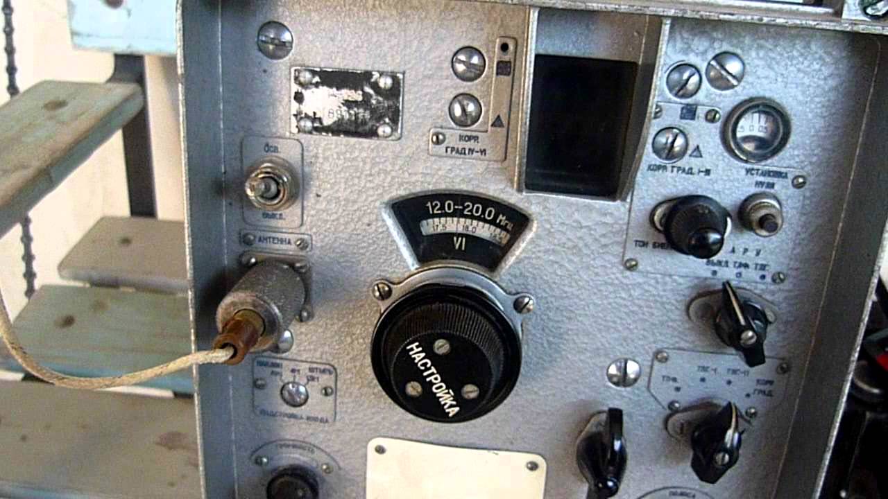 Soviet Military HF Receiver R-326 (Радиоприемник Р-326) - YouTube