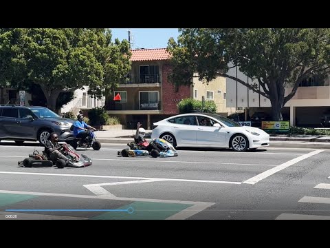 Mini Bike Gang - Venice Blvd - YouTube