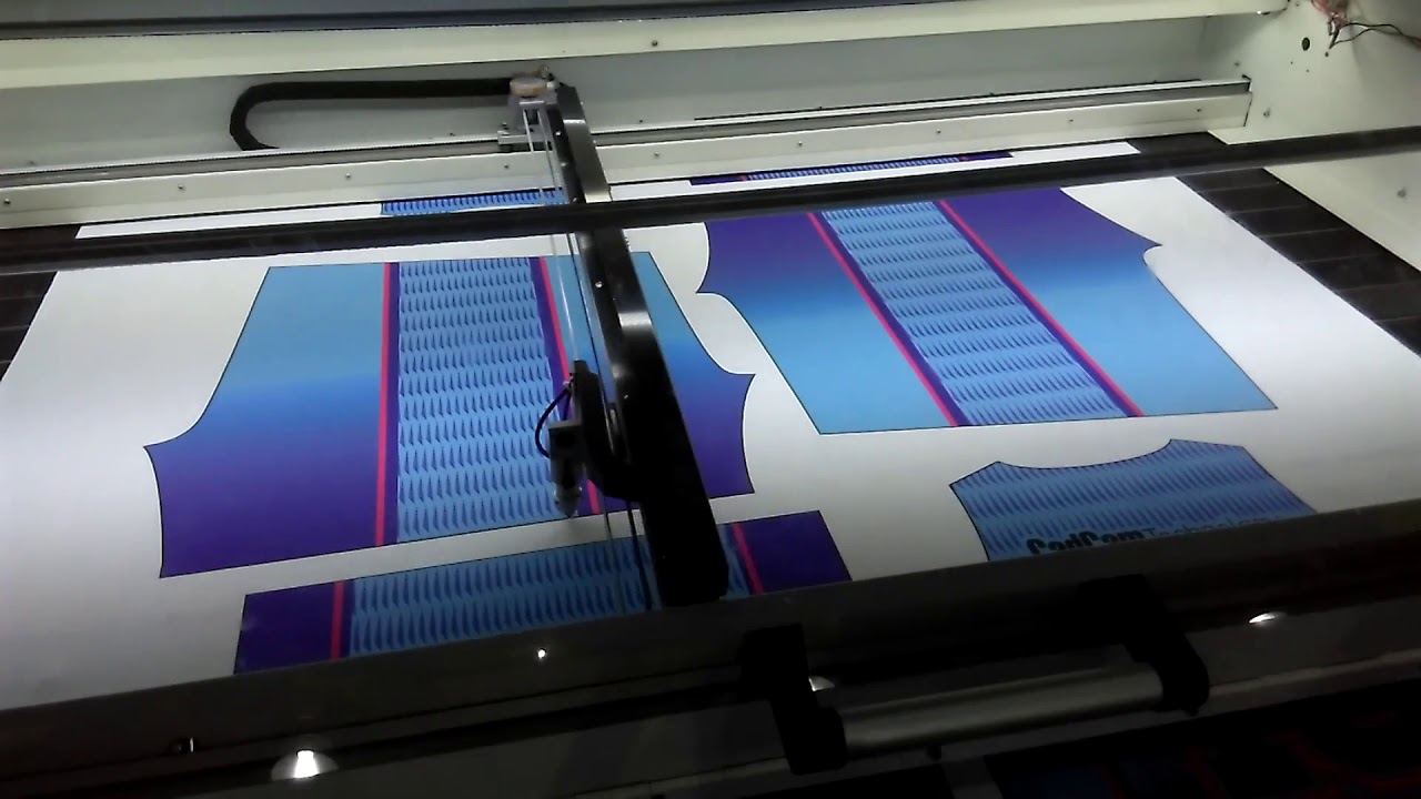 Contour Cut Vision laser cutter in action - YouTube
