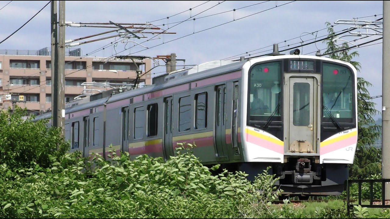 E129系B25+A30編成【4K】信越本線下り普通447M - YouTube