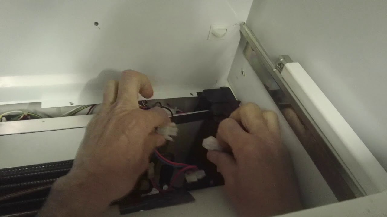 Sub-Zero 700BFI-2 Control Board R&R - YouTube