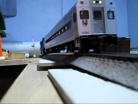 ATLAS O NJ Transit Comet II Cab Car - YouTube
