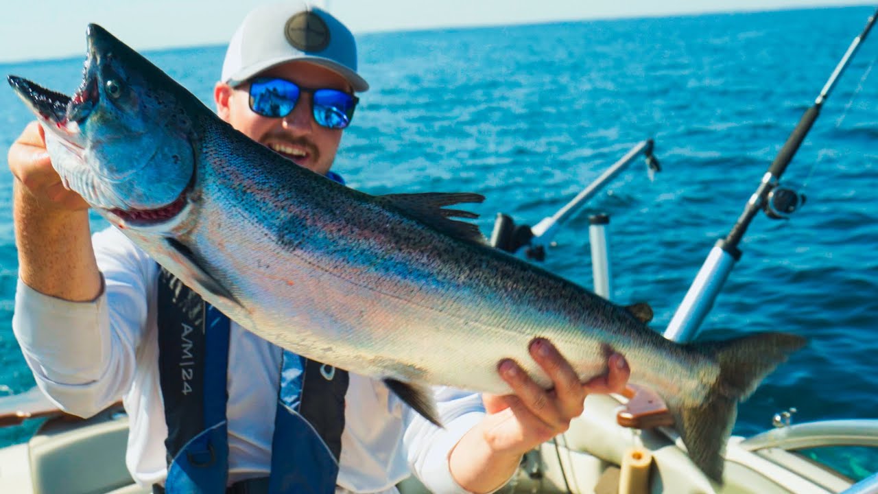 King Salmon Trolling [Great Lakes!] - YouTube
