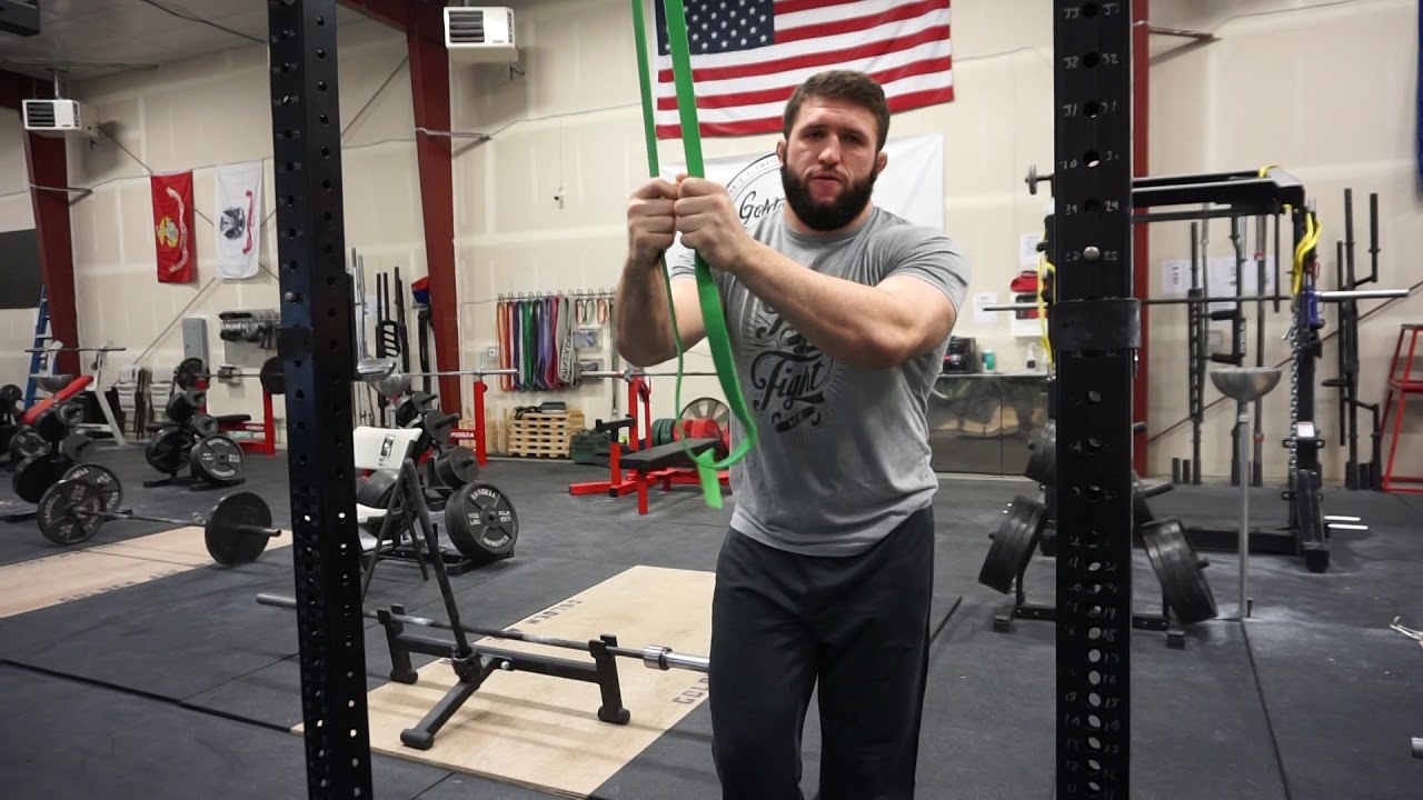 How To: Standing Crunches - YouTube