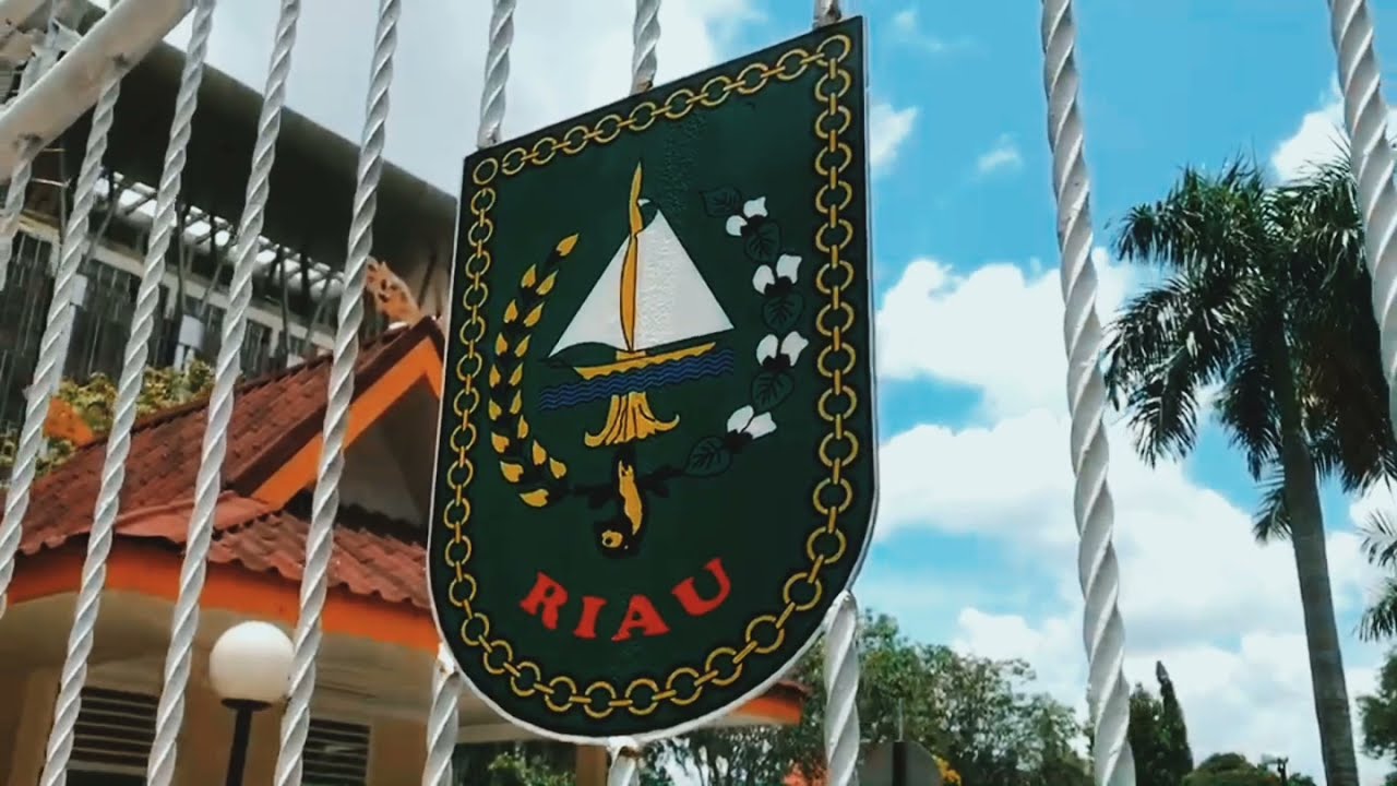 Pariwisata dalam HI A - Muhaskha Haspul Ruddin - 1901113646 - Iconic ...