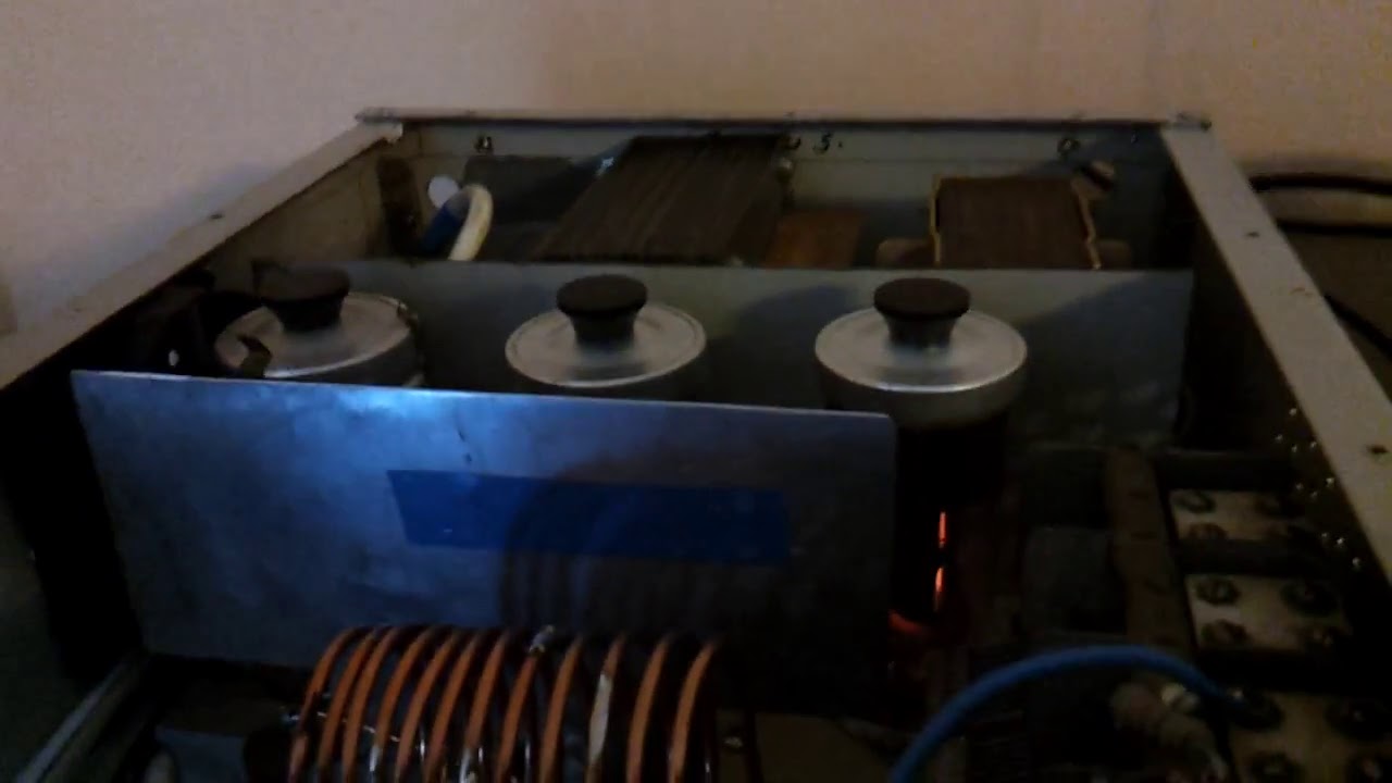 #23 Amplificator HF cu 3 X GU50 - YouTube