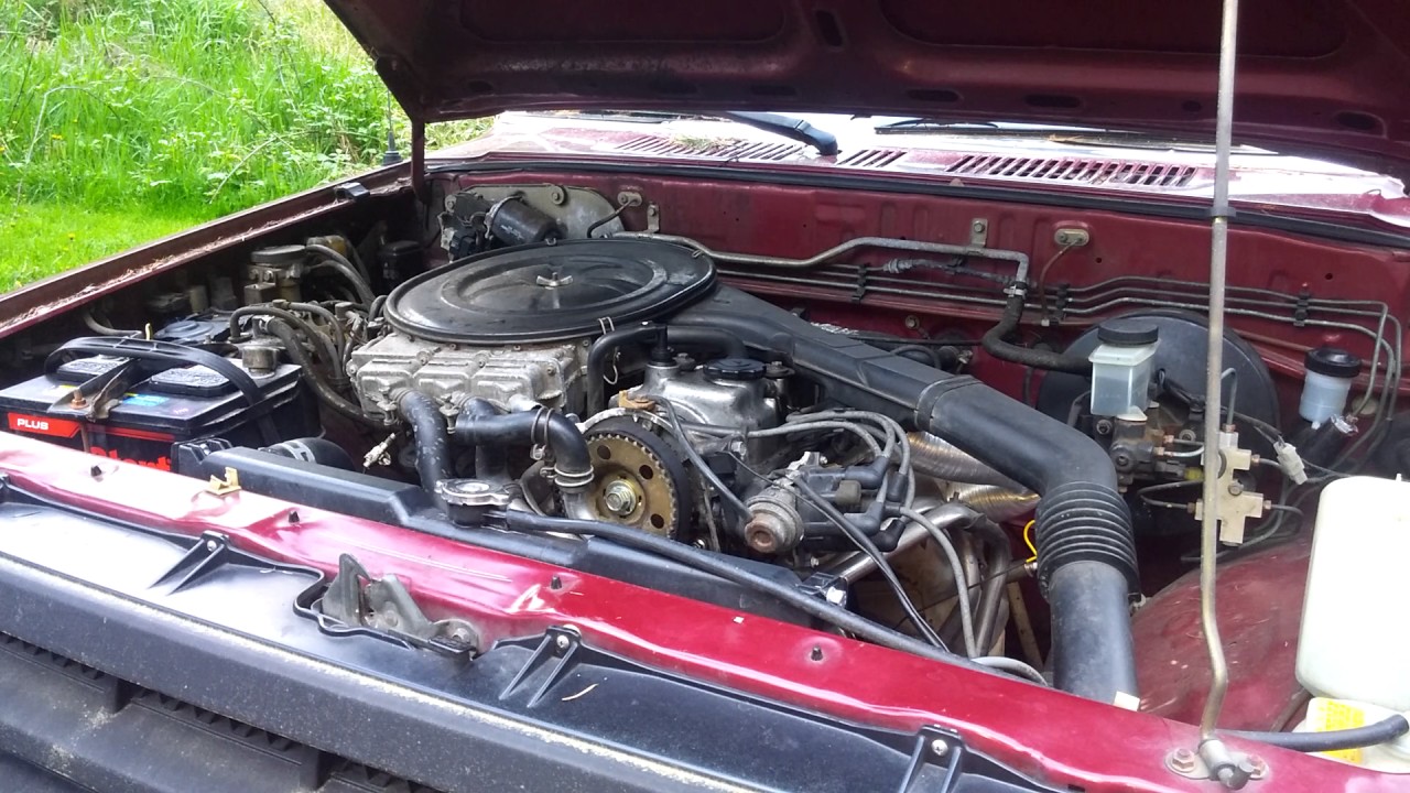 92 Mazda b2200 no compression - YouTube