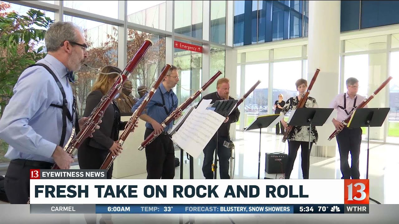 Rock-E-Bassoon plays downtown - YouTube