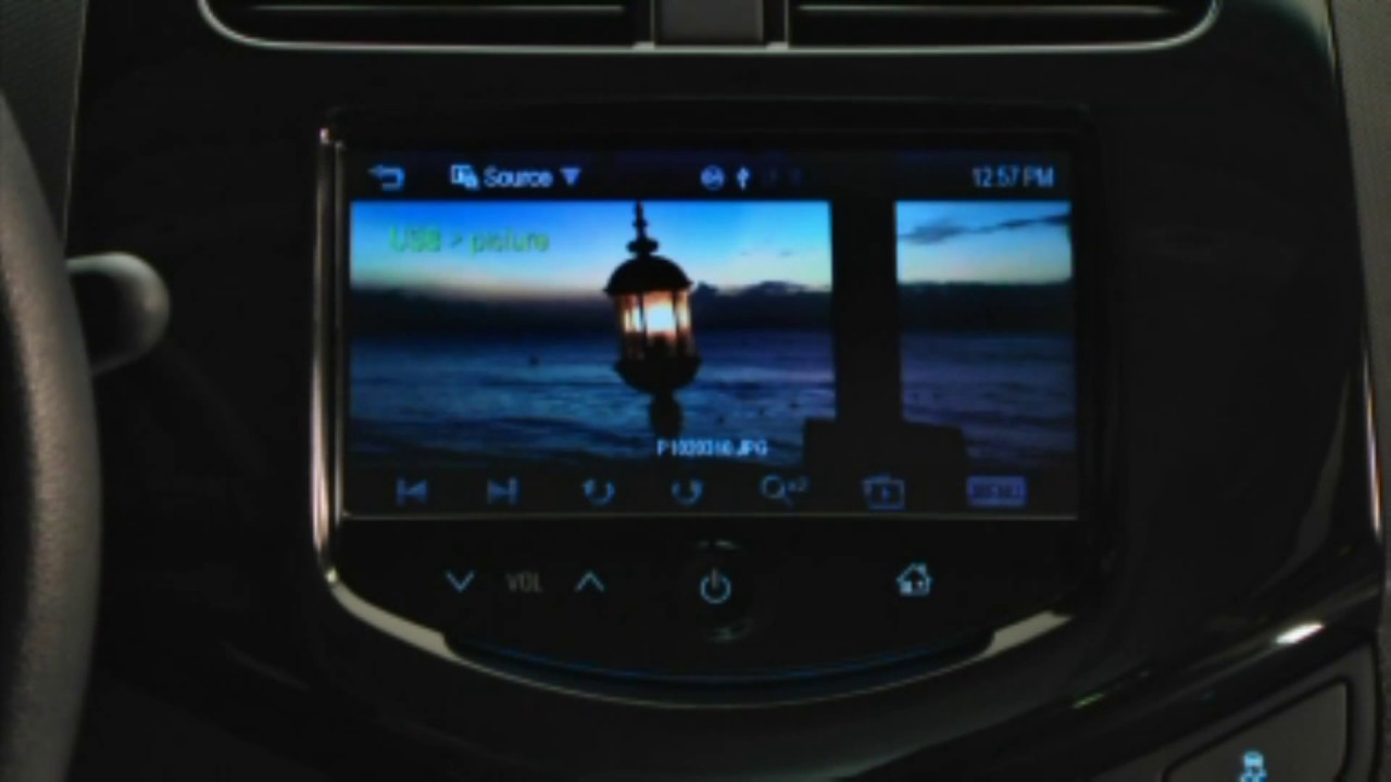 How Things Work - 2015 Chevy Spark & Sonic - MyLink: Movies - Phillips ...