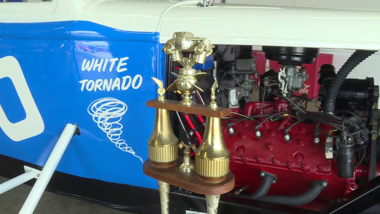 Vintage Racing Celebration Shows Off Classic Cars At New Hampshire ...