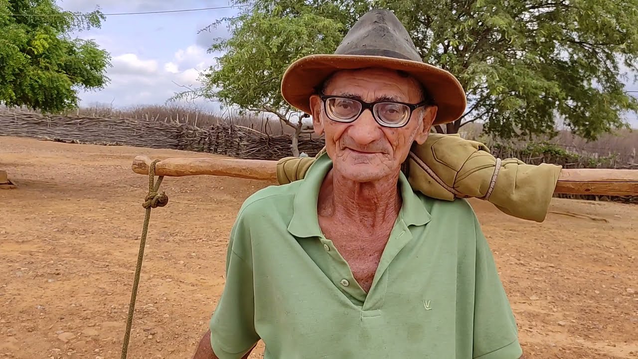 A VIDA SIMPLES DE UM HOMEM SERTANEJO EM UM TEMPO DE SECA NO SERTÃO ...