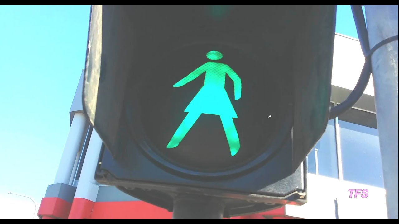 First Female traffic lights in Australia (2016) - Sydney, St Marys NSW ...