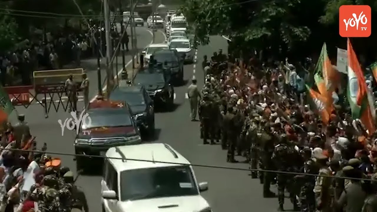 PM Narendra Modi Convoy Video | PM Modi Nomination in Varanasi | Lok ...