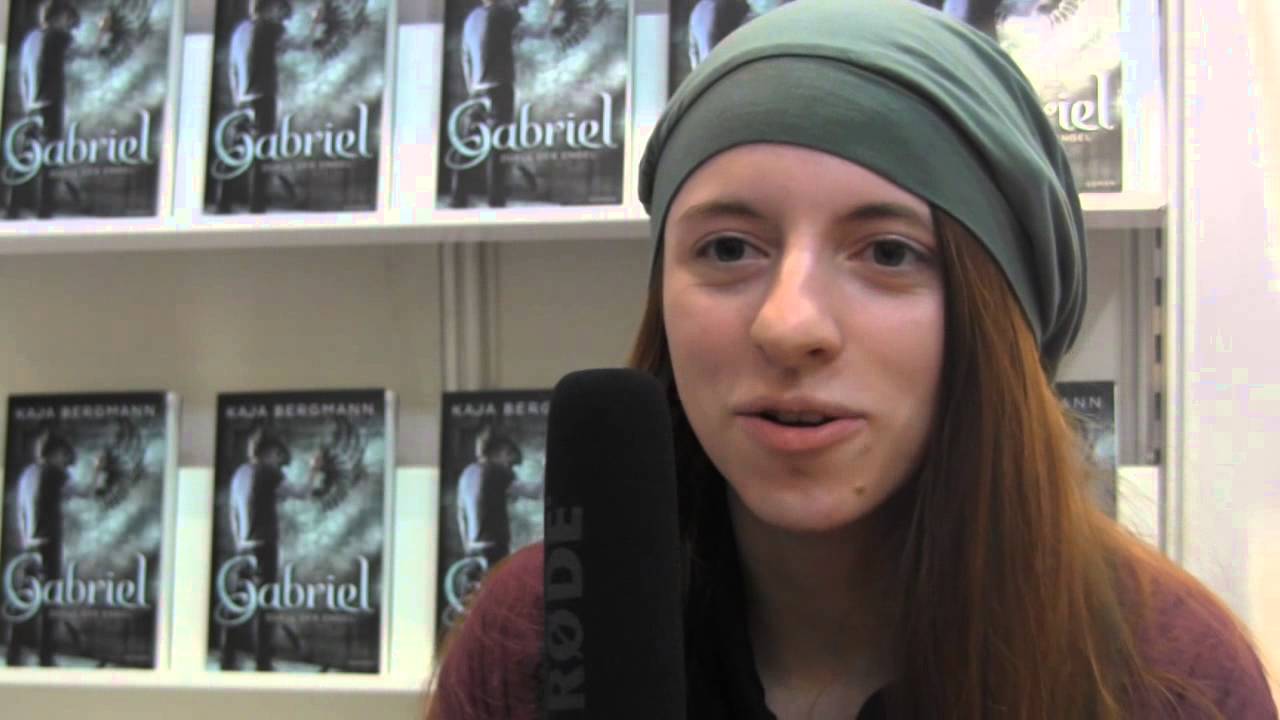 "Gabriel": Autorin Kaja Bergmann auf der Leipziger Buchmesse - YouTube