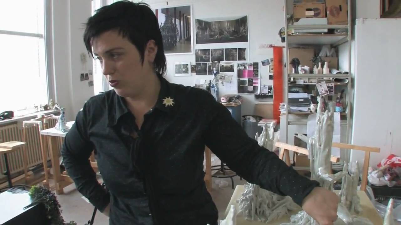 Kunstenares Anne Wenzel - YouTube