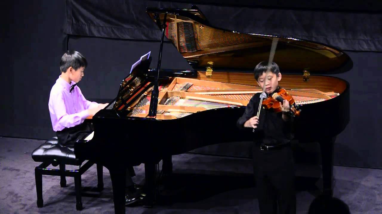 Spring in Xinjiang 新疆之春 (Tong Pun Kiu, 10) Violin Solo - YouTube