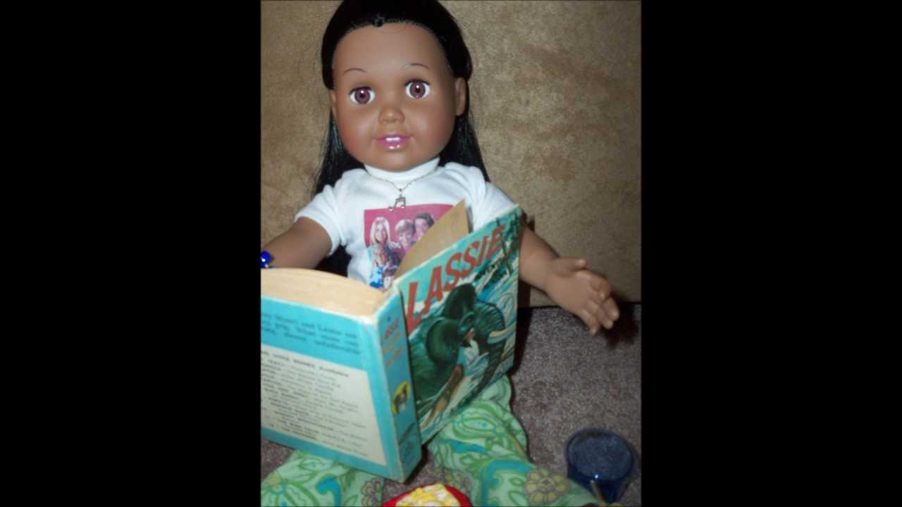 Springfield Collection doll-Julie Walks Boomer - YouTube