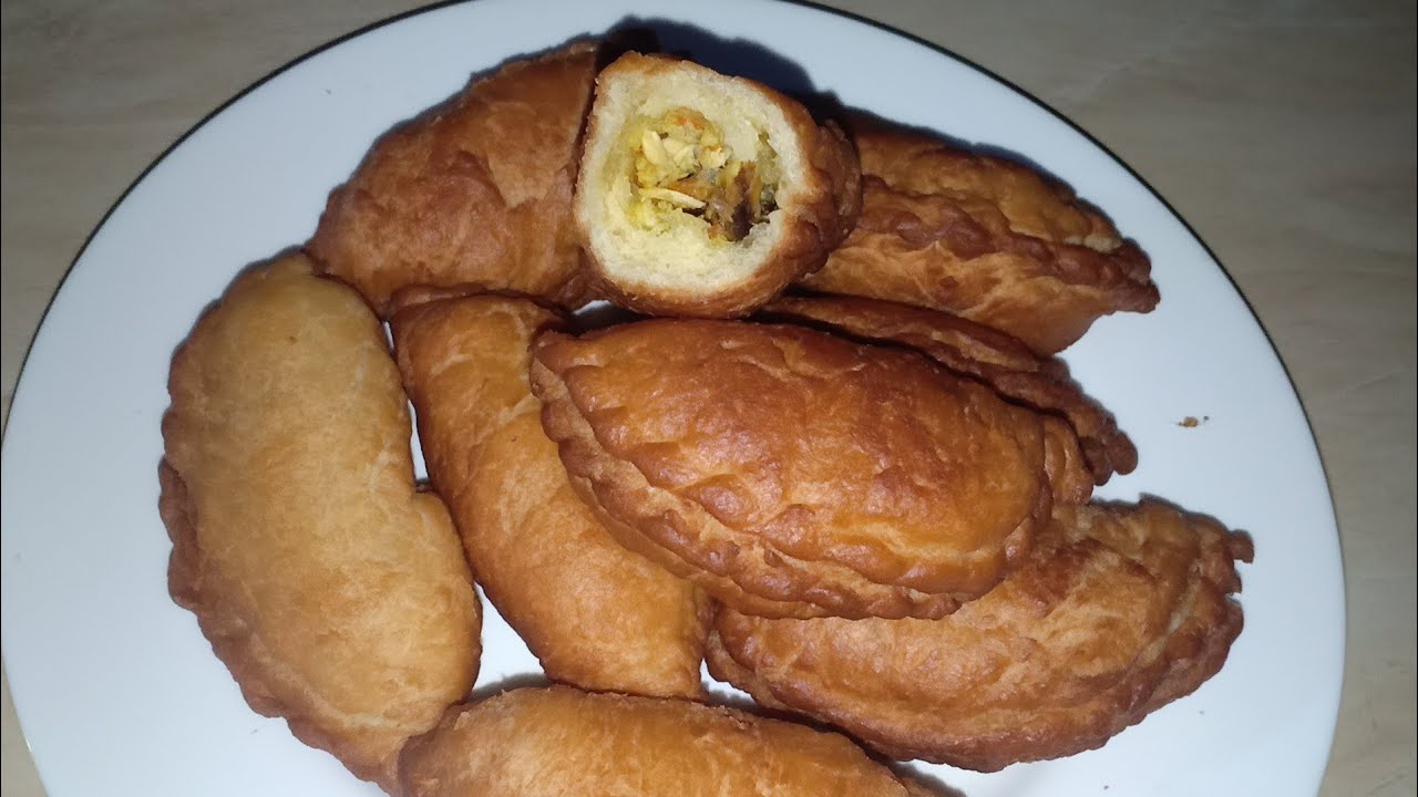 RESEP MEMBUAT KUE PANADA ISI IKAN PEDAS YANG ENAK DAN SANGAT LEMBUT ...