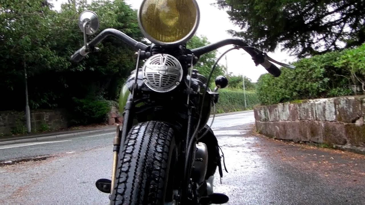 HARLEY 45 BOBBER - YouTube