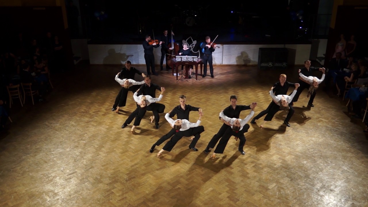 Ples tanečníků 2016 - Zahájení plesu TANGO - YouTube