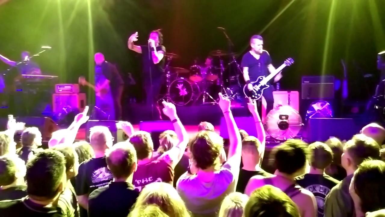 The Cult - King contrary man (Prague 2017) - YouTube