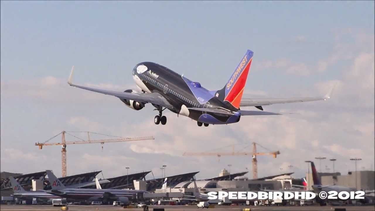 Southwest Airlines 'Shamu' Boeing 737-7H4 [N713SW] Takeoff - YouTube