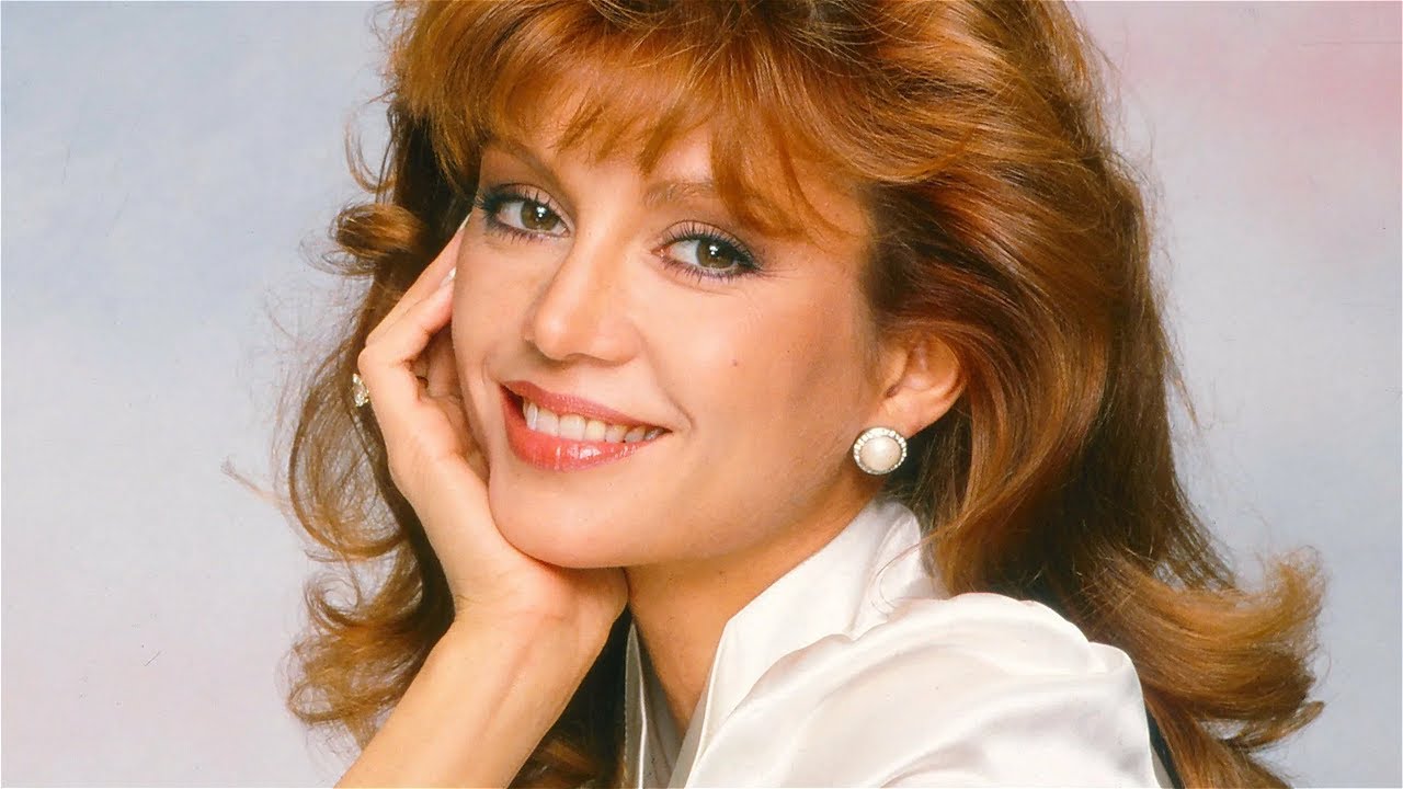Victoria Principal, 74, Prepara Los Pañuelos Antes De Verla Ahora - YouTube