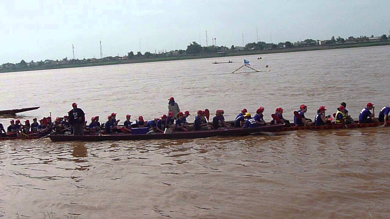 Vientiane Boat Racing Festival 2013-04 - YouTube