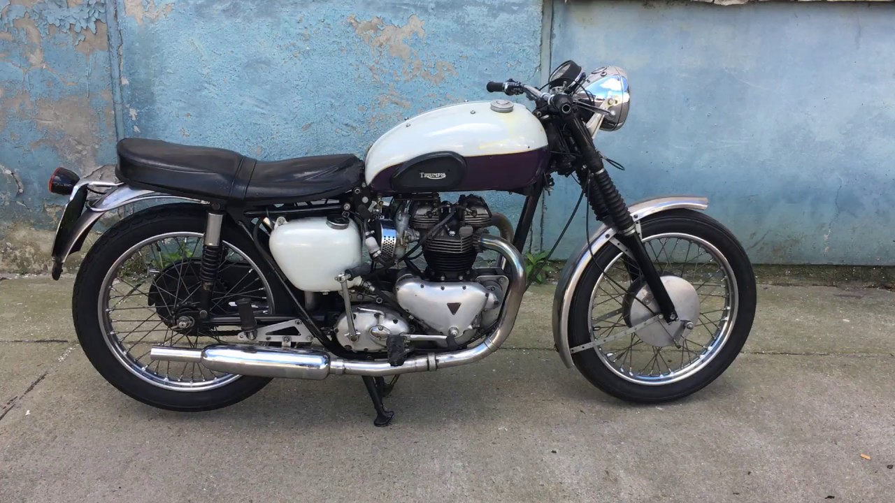 Triumph T120 Bonneville 1959 - starting and running - YouTube