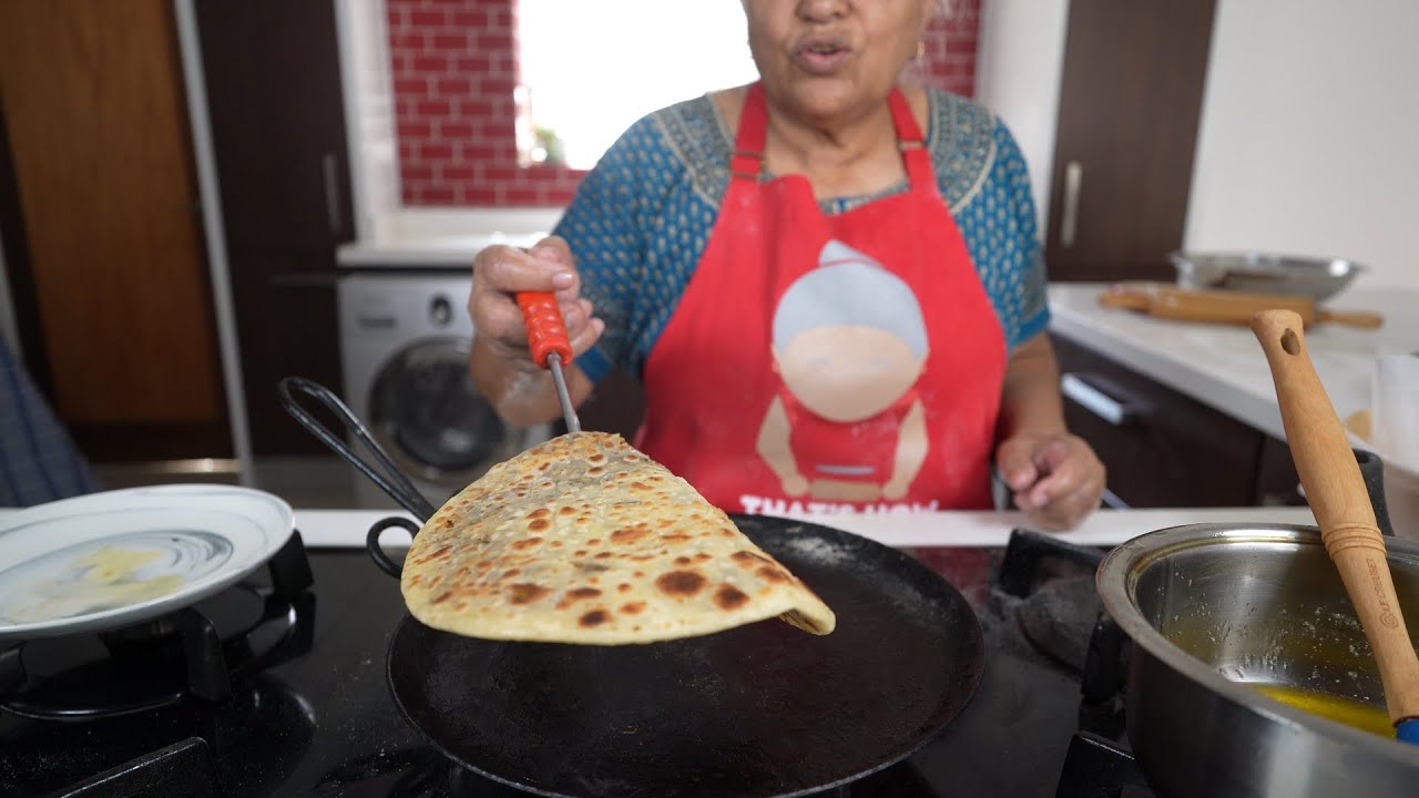 Making mushroom stuffed rotis - another delicious stuffed roti recipe ...