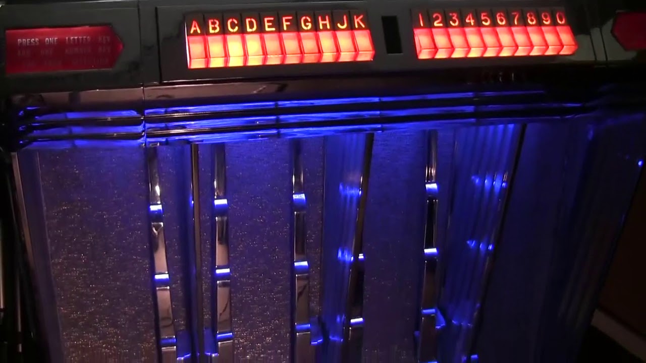 Hurry Up Summer - Della Rae played on a 1954 Seeburg Model R Jukebox ...